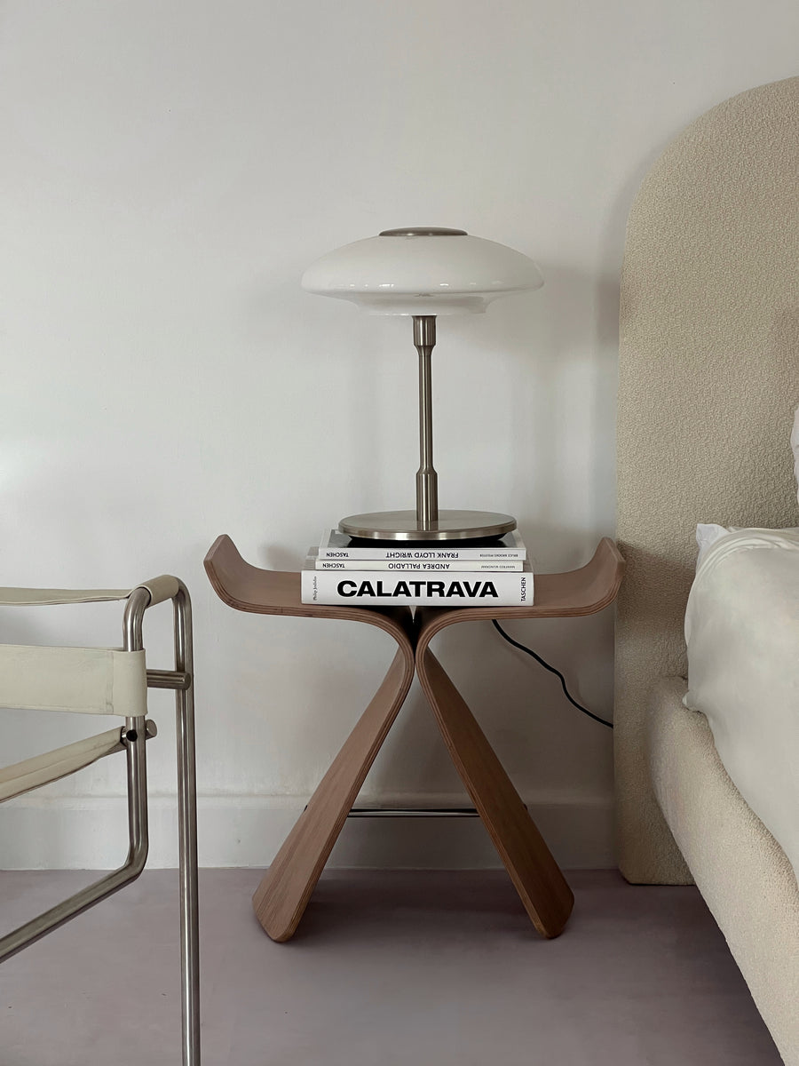 Butterfly Stool – CALIBER™